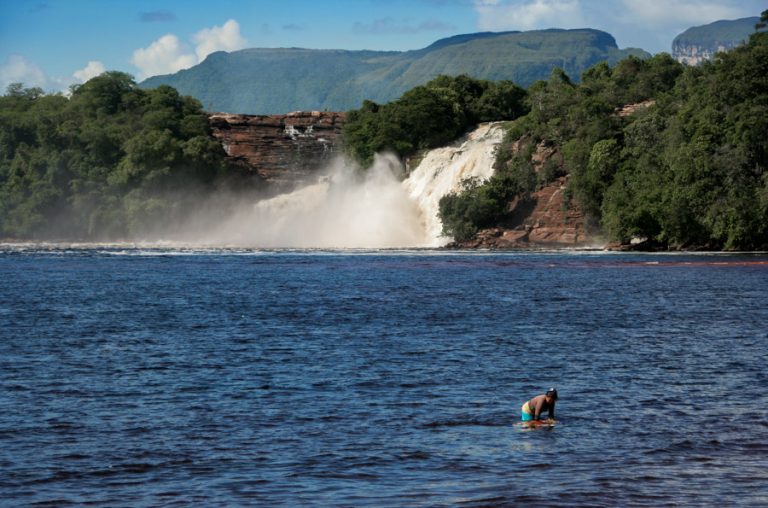 How to Visit Angel Falls, Venezuela: All you Need to Know